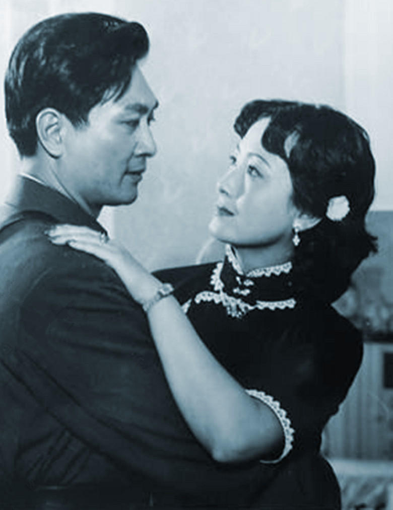 1980年代女影星程晓英，罕见剧照老照片，因电影《樱》而出名