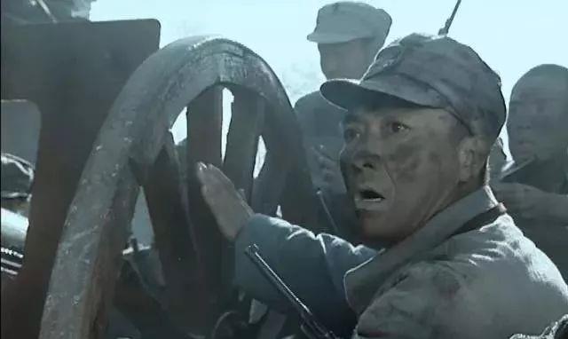 新老《亮剑》意大利炮对比，一个厚重但是真实，另一个则像纸糊的|门炮|意大利|亮剑_新浪新闻