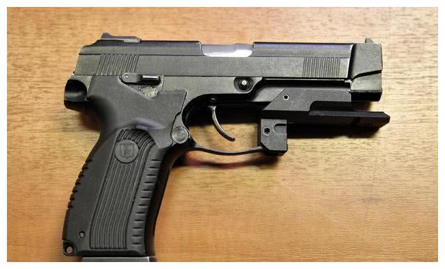 险些被埋没的俄罗斯著名近战利器 弹容量高达十八发的MP-443手枪