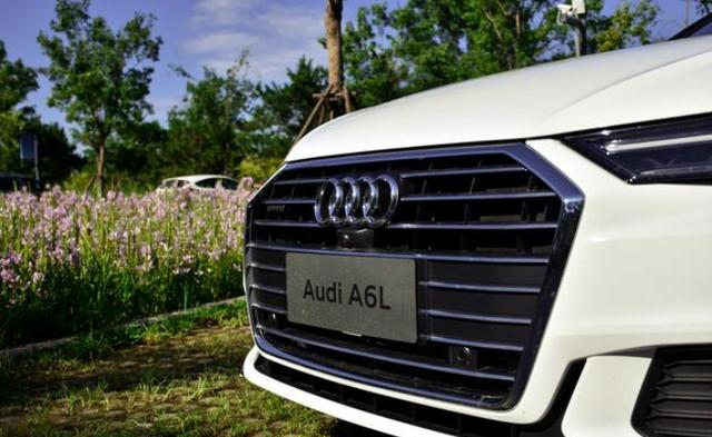 配上奥迪A8内饰 全新奥迪A6L真的不简单