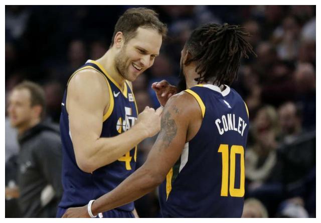 本赛季最快退步球员？亿元先生3数据雪崩，爵士因1点甘当冤大头！|康利|爵士队|灰熊队_新浪新闻