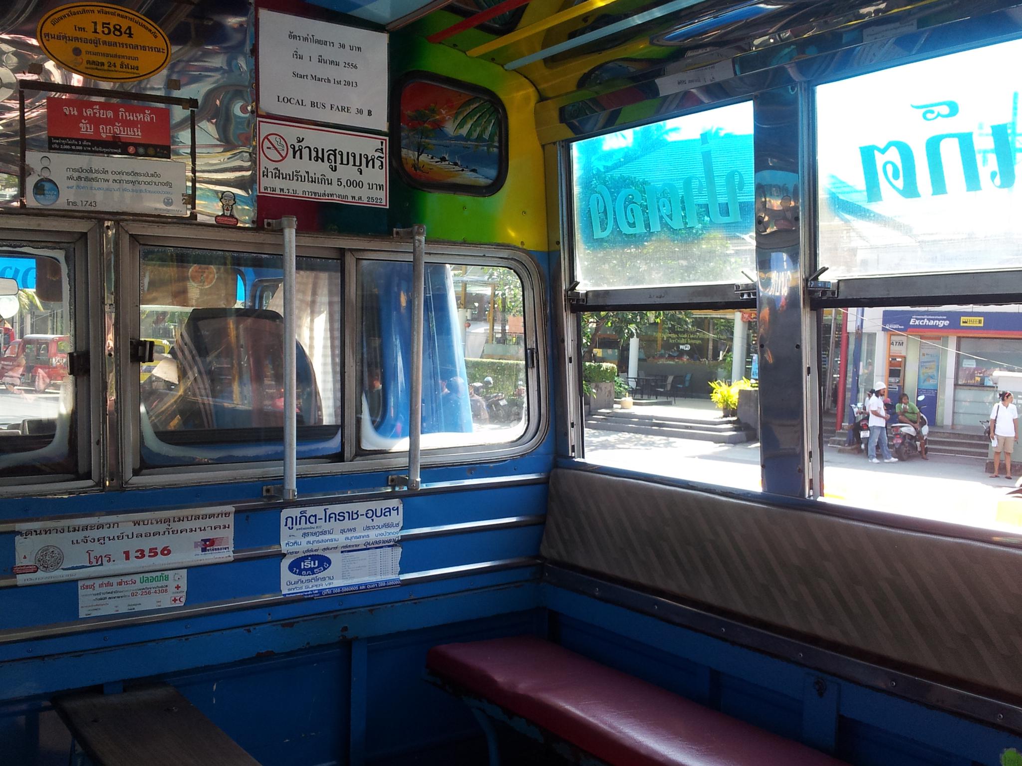 普吉岛的公交车【原创摄影】