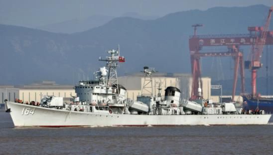 老兵不死！051D型164桂林号导弹驱逐舰