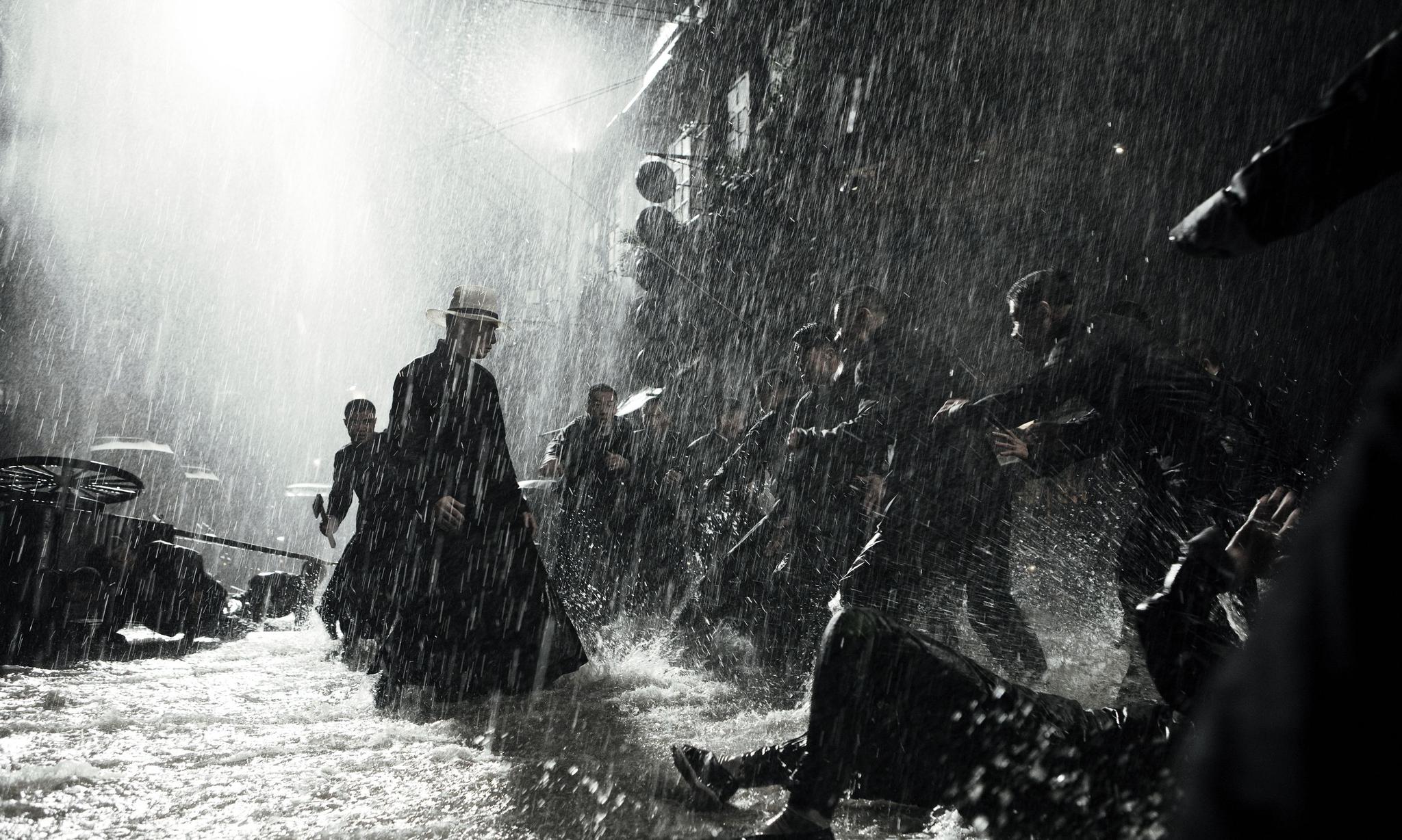 一组高清珍藏《一代宗师》剧照，章子怡美，梁朝伟帅