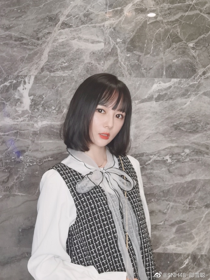 偶像女团SNH48-邵雪聪可爱写真美照欣赏