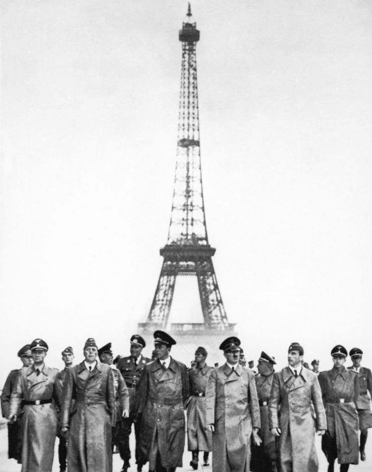 1940 
