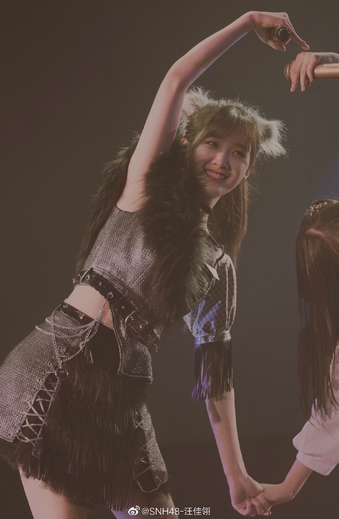 偶像美女SNH48-汪佳翎迷人写真美照