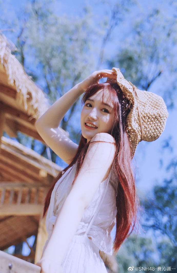 偶像女团SNH48-费沁源美少女写真美照欣赏