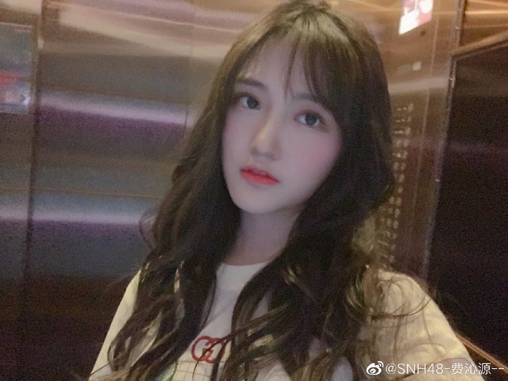偶像女团SNH48-费沁源美少女写真美照欣赏