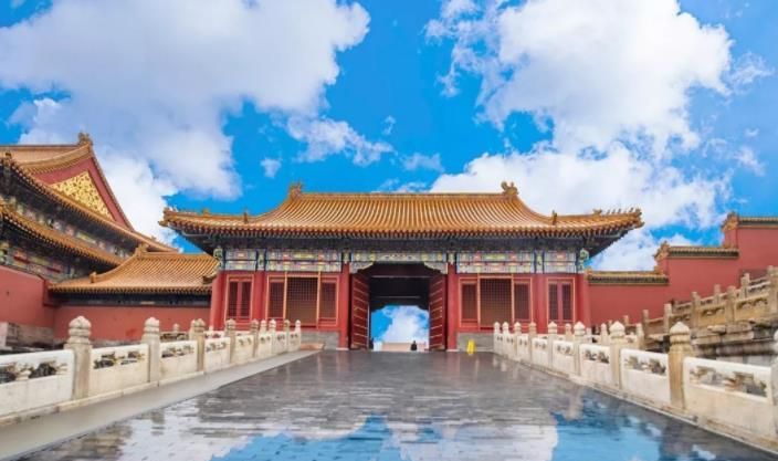 北京故宫的独特使人沉醉，身临其境，体会这种美好 故宫 大宫 北京故宫 新浪新闻