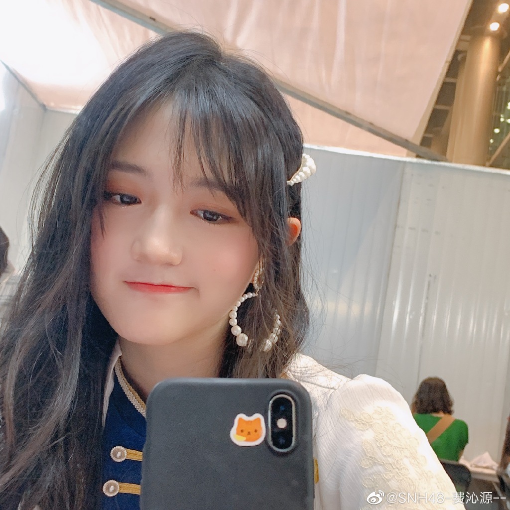 偶像女团SNH48-费沁源美少女写真美照欣赏