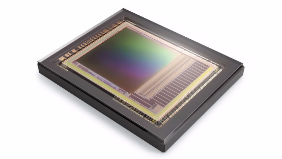 关于拍照那个“底”！论CCD与COMS的不同__财经头条