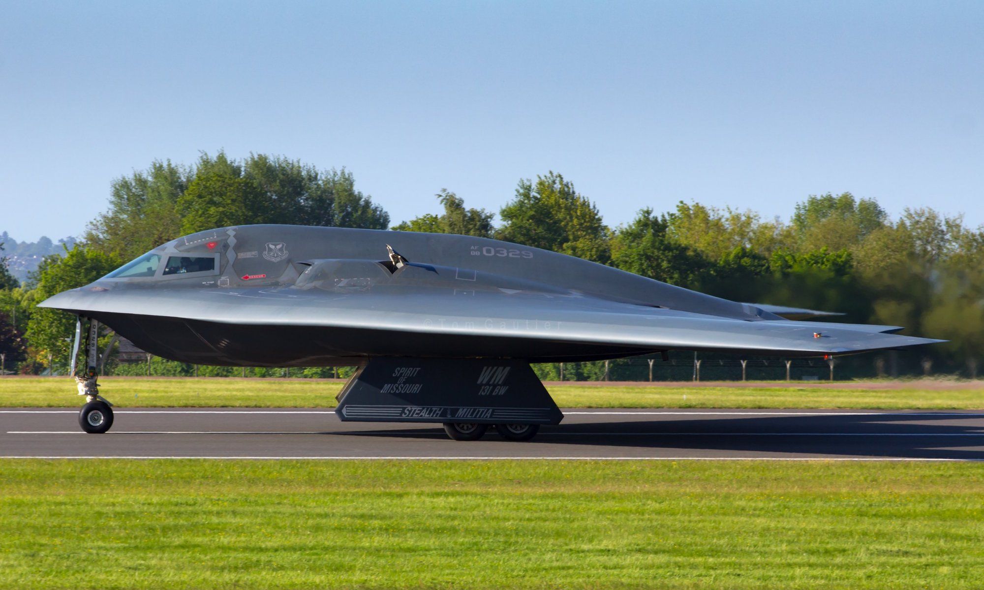 幽灵再现欧洲：B-2A进驻英国本土 目标只有一个威慑俄罗斯？