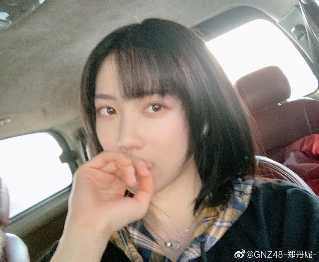 偶像女团GNZ48-郑丹妮美女写真美照欣赏