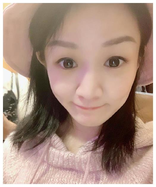 YY主播文er透漏自己2020年合同到期, 签文er需缴纳300万违约金|文er|公会|主播_新浪新闻