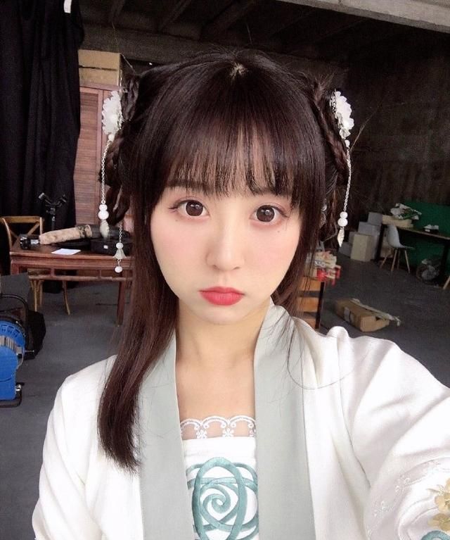 偶像组合V17声优少女队长KIYO可爱美照欣赏