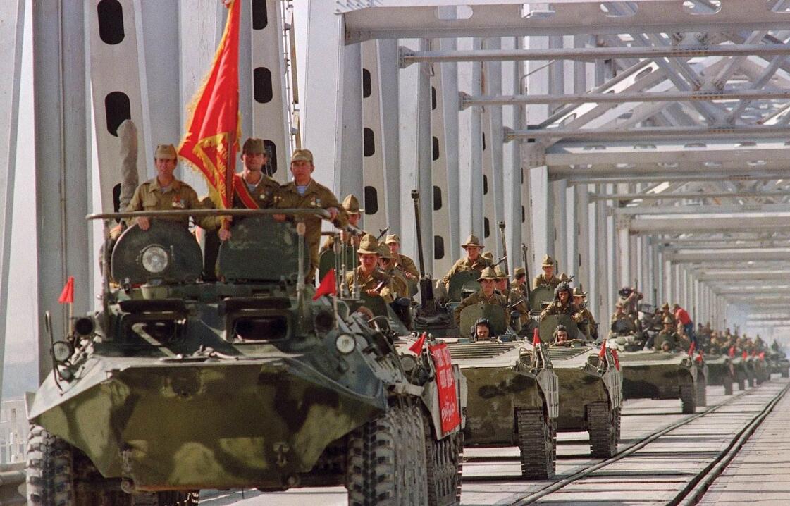 记录苏联“八一九政变”的20个历史瞬间