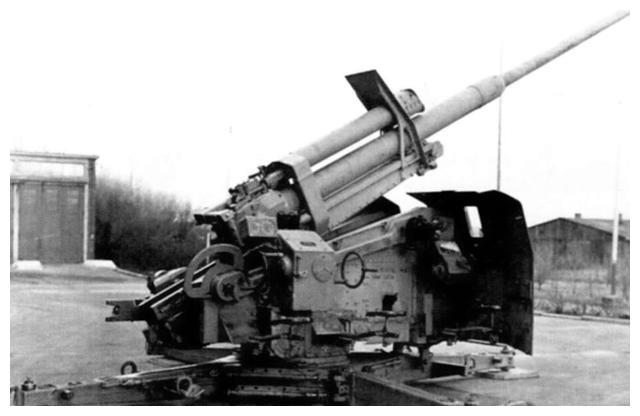 德国著名的反坦克“作弊”神器——无敌的88毫米高炮