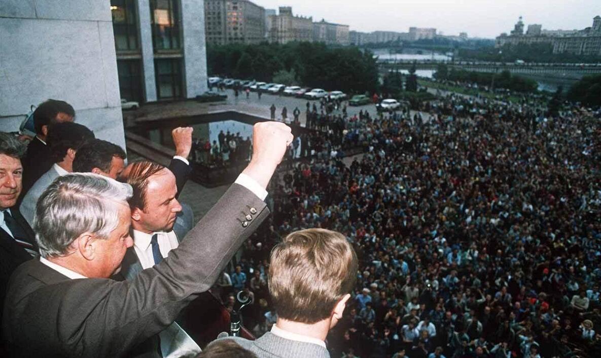 记录苏联“八一九政变”的20个历史瞬间