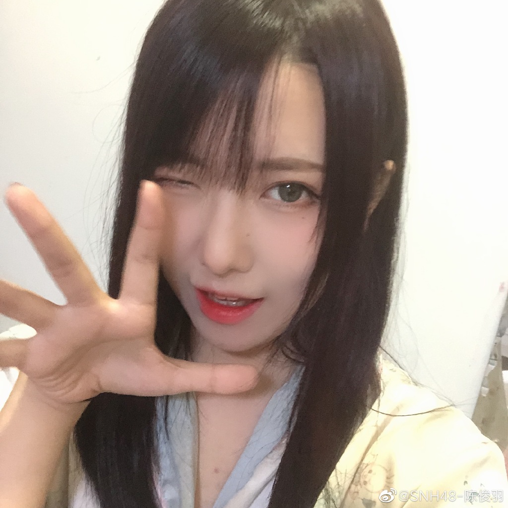 偶像美少女SNH48-陈俊羽迷人写真美照好可爱