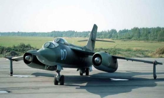 铁幕东边的守望者---前苏联雅克-28战术轰炸机