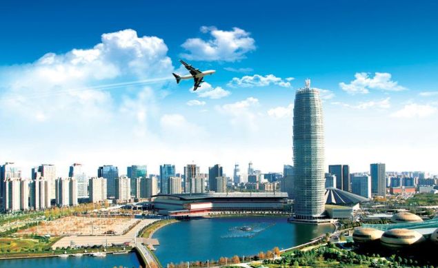 12年一晃而过，曾被外媒称为“鬼城”的城市，人口逼近150万