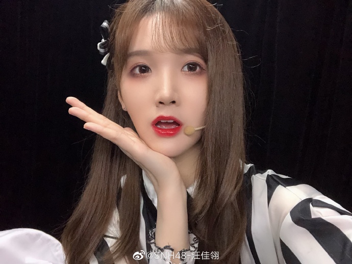 偶像女团SNH48汪佳翎迷人可爱写真美照欣赏