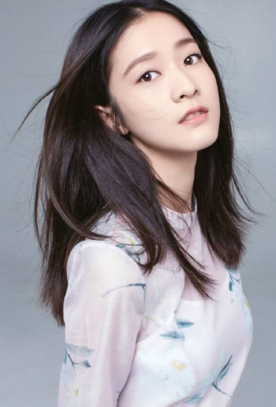 6位当红女星的身高，关晓彤173cm是最高的，景甜和杨紫都是167cm