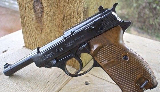 二战时期最著名的五把手枪之一----瓦尔特P38手枪