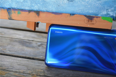 小米CC9系列正式亮相，定位潮流时尚拍照手机，性价比无敌__财经头条