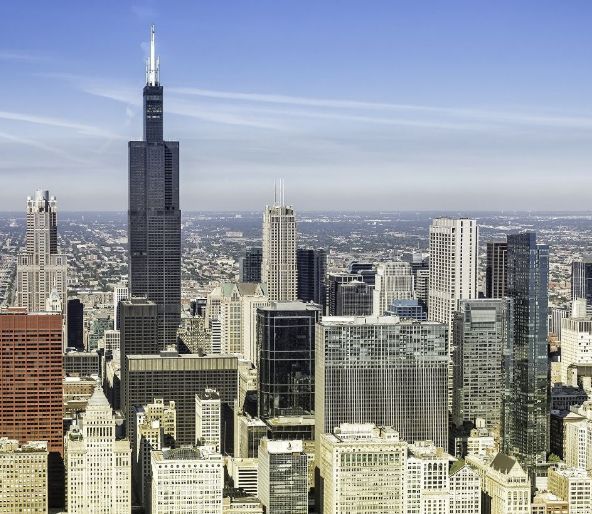穿梭芝加哥最繁华区域的中心地带，感受“壮丽一公里”的独特魅力