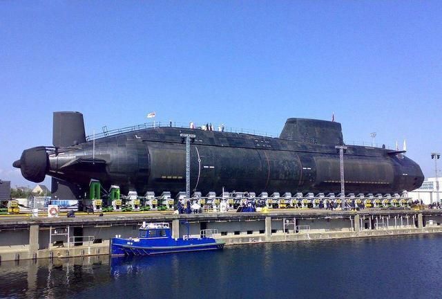 传说中的095核潜艇露面了，战斗力如何，军迷表示已经热血沸腾了