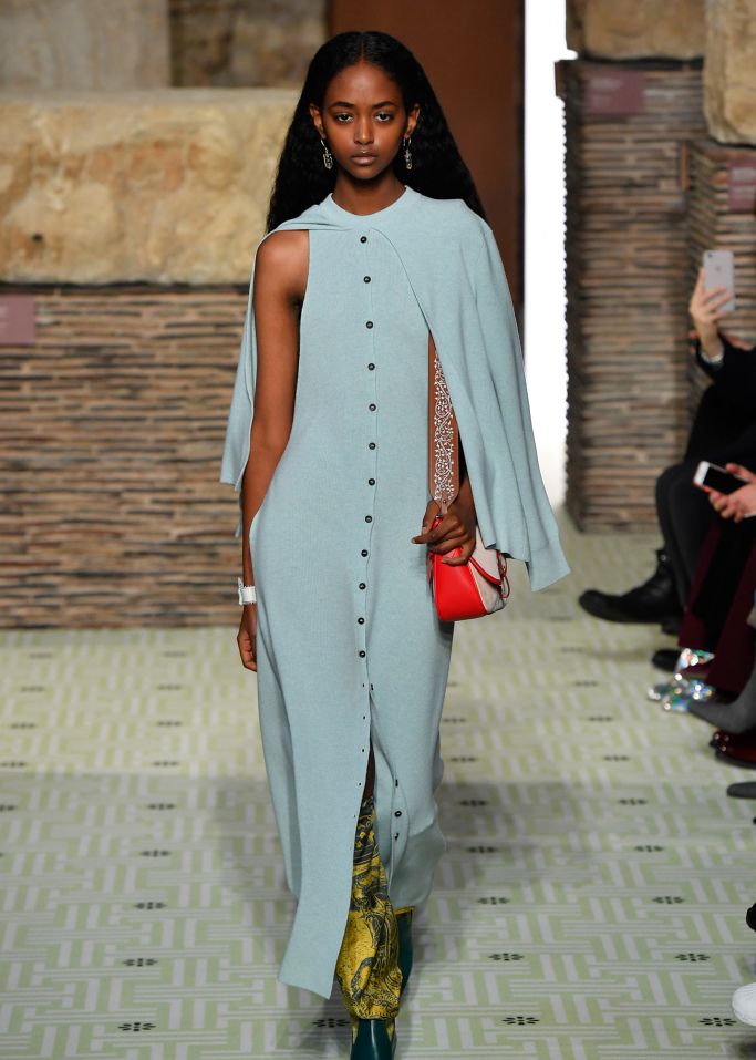 2019秋冬巴黎时装周 浪凡Lanvin秀场