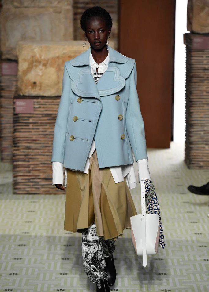 2019秋冬巴黎时装周 浪凡Lanvin秀场