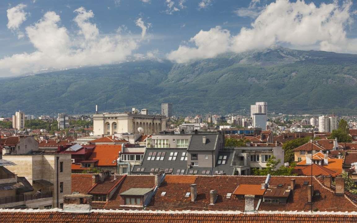 旅行看世界：保加利亚首都索非亚，一个让人难以忘记的旅游目的地|索非亚|保加利亚|首都_新浪新闻