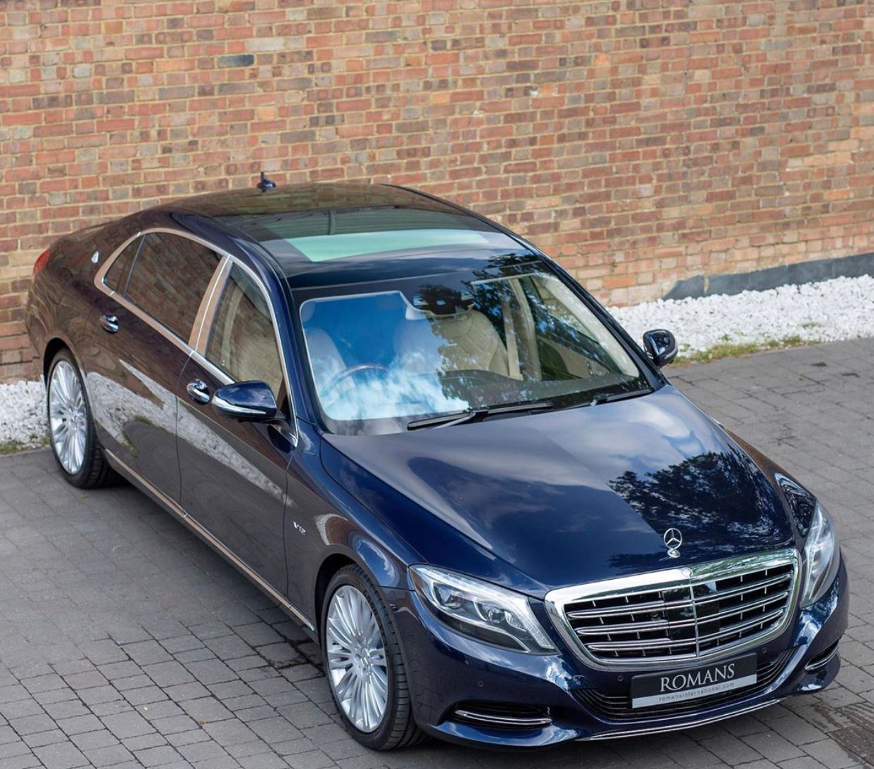 迈巴赫全新S680高配版-新浪汽车