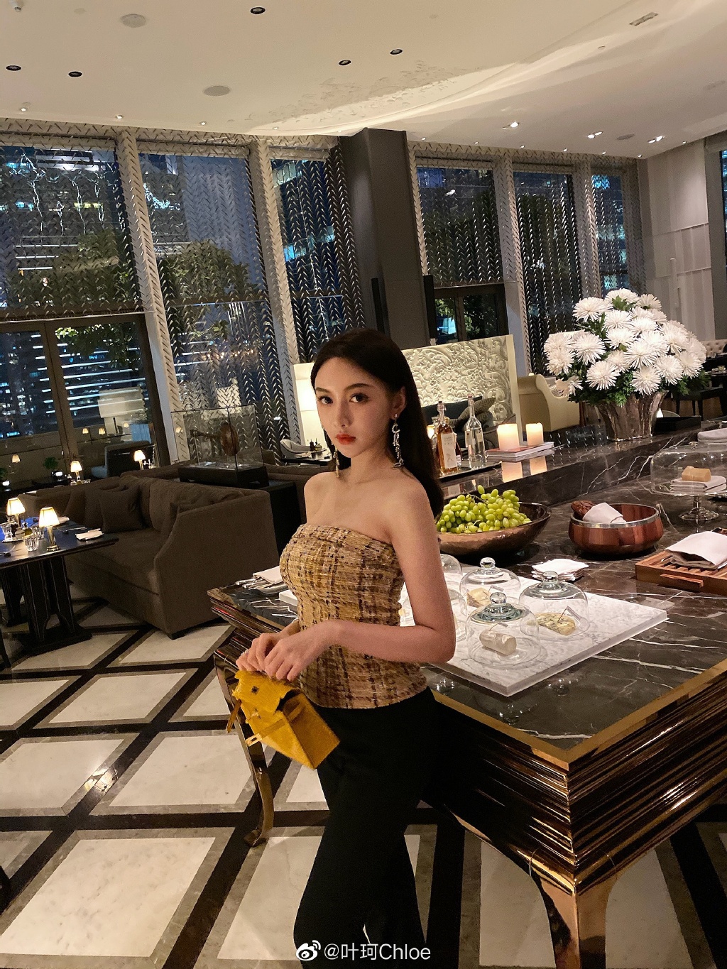 网红美女叶珂迷人写真美照欣赏