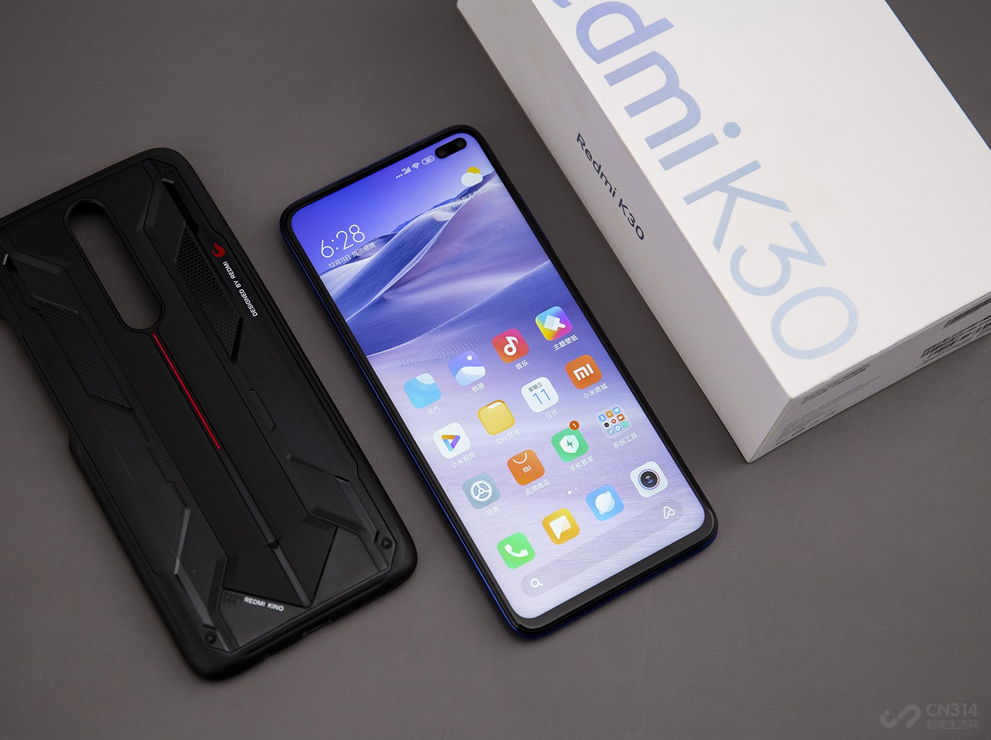 流速屏再次定义手机流畅极限！Redmi K30 4G深海微光图赏__财经头条