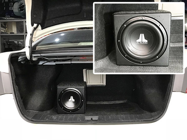 日产轩逸升级丹拿272二分频+劲浪AP4340四声道功放—顺德永日-新浪汽车