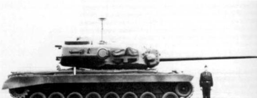 T-34坦克和T34重型坦克的区别是什么？一个是美国的，一个俄的