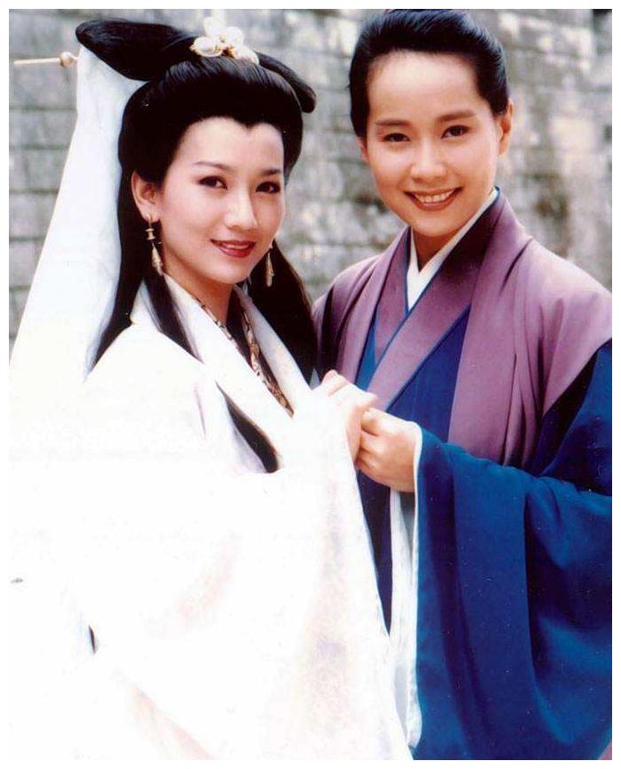 《新白娘子传奇》鞠婧祎饰演白素贞，赵雅芝的白蛇为何能成经典？|白素贞|白蛇|新白娘子传奇_新浪新闻