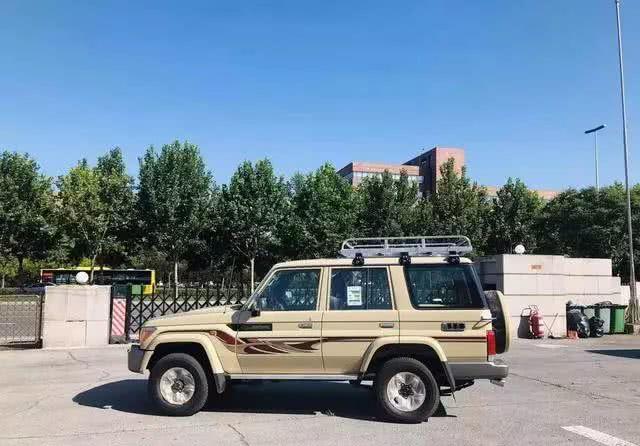 机械部落：复古悍将！丰田LC76柴油版V8 4.5T-新浪汽车
