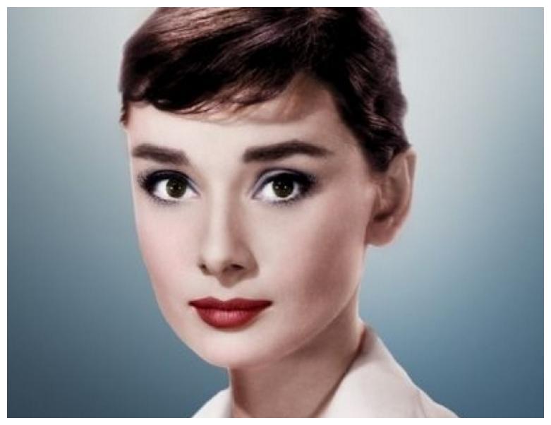 好莱坞最美的5大经典女星：梦露垫底，奥黛丽赫本第二，第一是她|好莱坞|奥黛丽赫本|梦露_新浪新闻