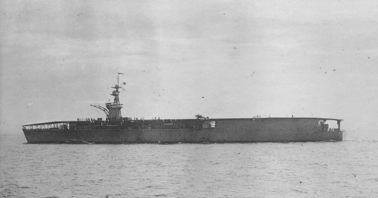 旧日本海军第一艘航母——“凤翔”号航空母舰