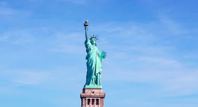 自由女神像，是美国的象征，是美利坚民族和美法人民友谊象征