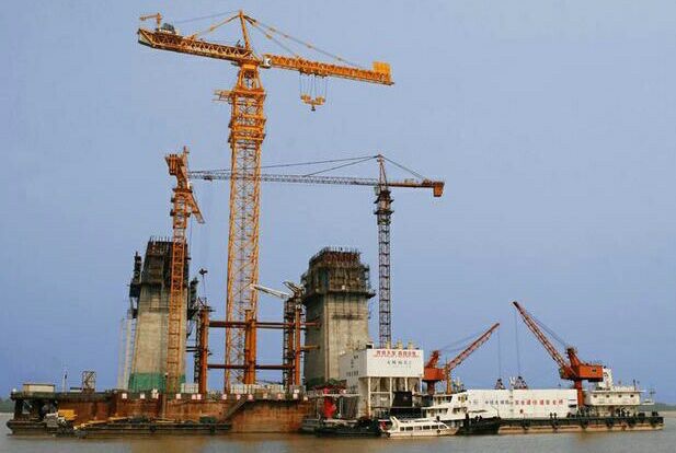 中国制造的十大“巨无霸”机械，世界领先，最后两个堪称国之重器|国之重器|机械|起重机_新浪新闻