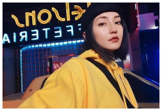 易烊千玺实力打call 华为nova6系列105°前置超广角双摄自拍无敌__财经头条