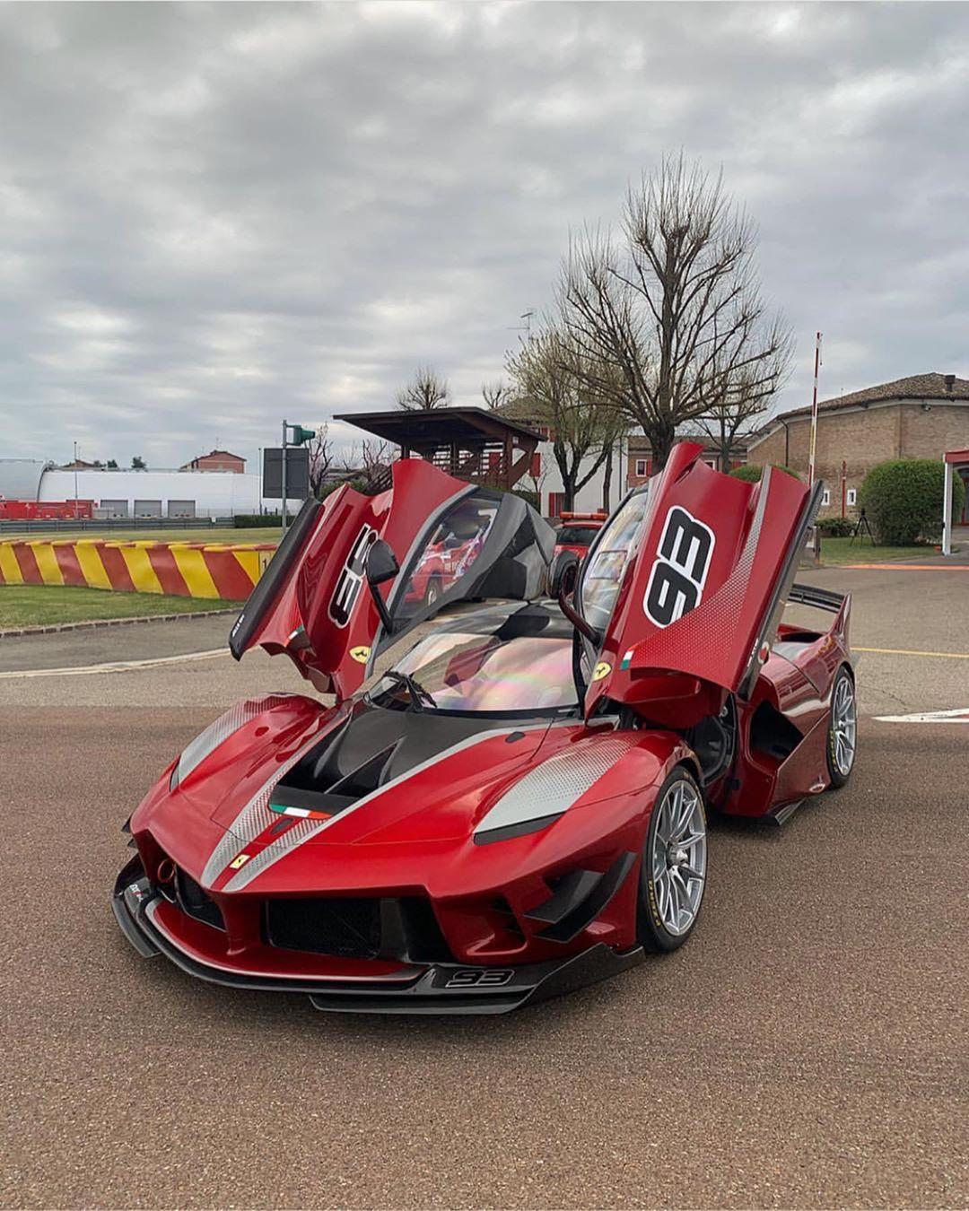 毫无死角的帅！法拉利Ferrari FXXK Evo！-新浪汽车