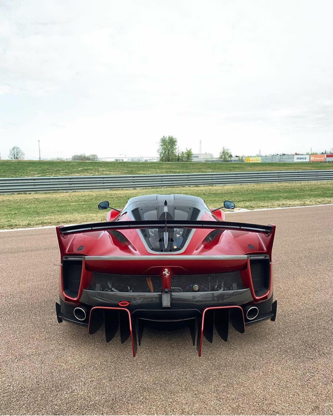 毫无死角的帅！法拉利Ferrari FXXK Evo！-新浪汽车