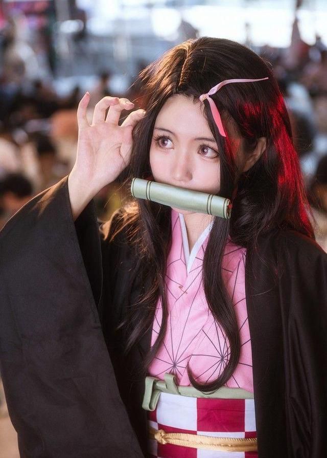 鬼灭之刃：这个灶门祢豆子cos美爆了，收藏！